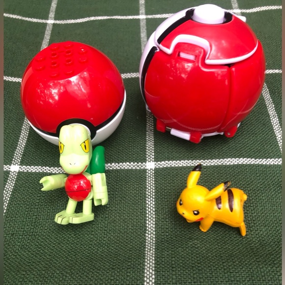 Toys | Mega Pokmon Treecko Building Toy Kit Poke Ball Pokeball Pikachu ...